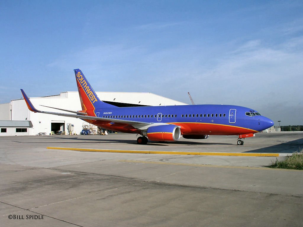 Boeing 737 700 Walk Around Page 1