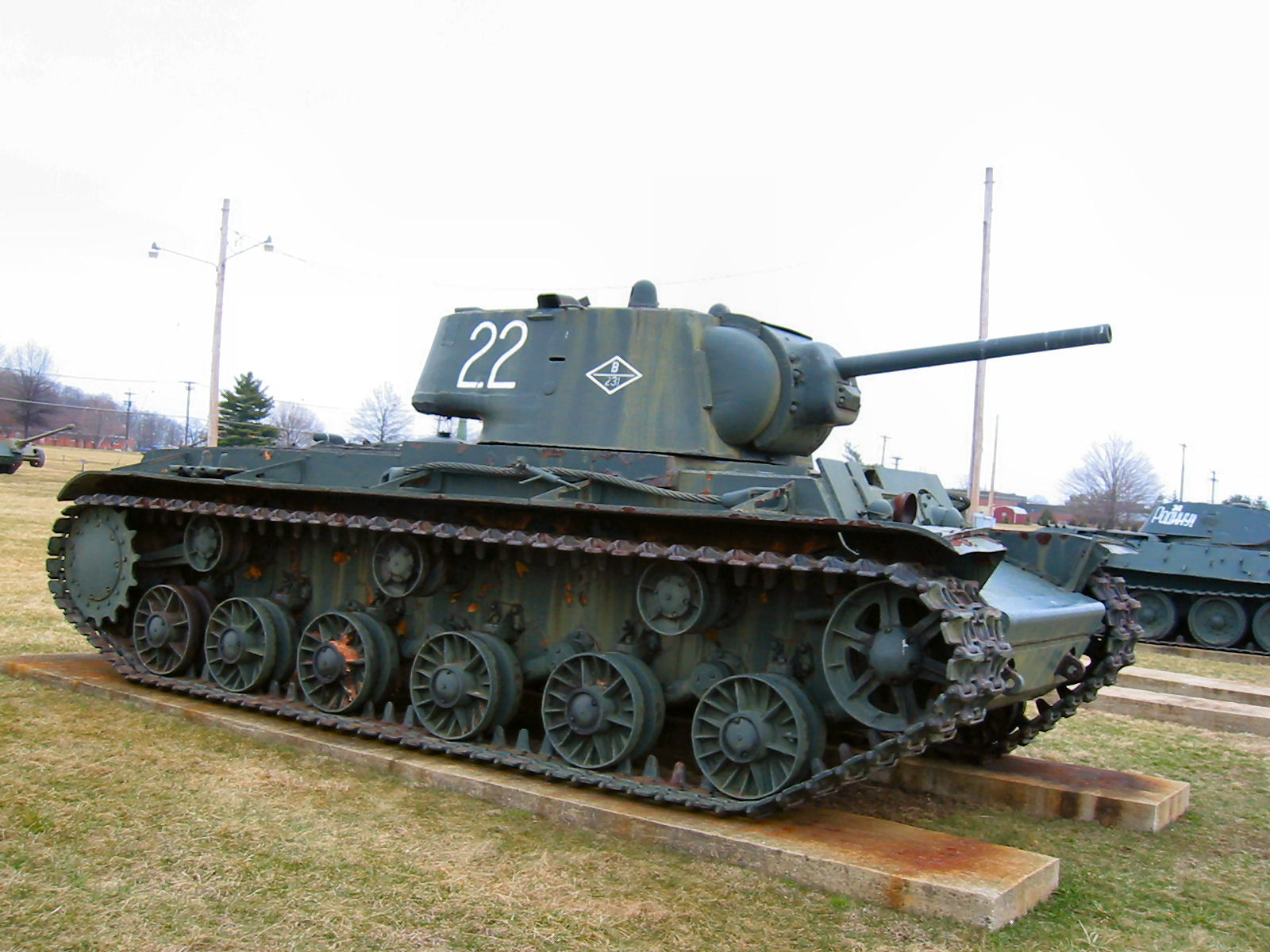 KV 1 Heavy Tank Walk Around Page 4