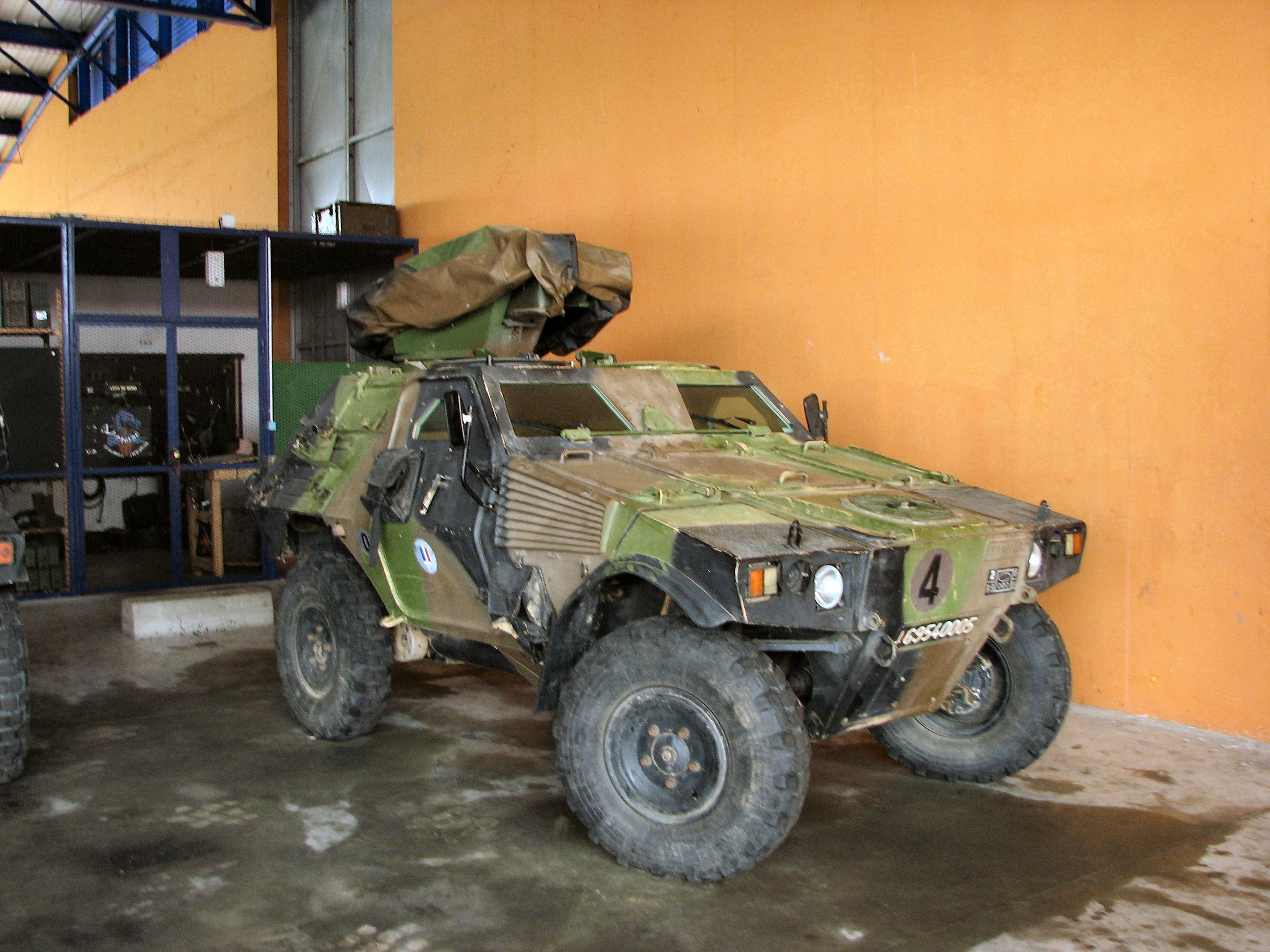 Renault TRM 2000 Walk Around Page 2